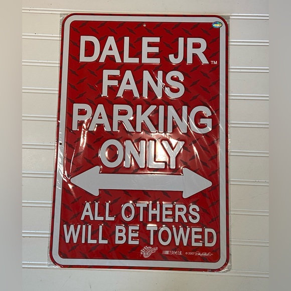 Nascar | Wall Decor | Dale Jr Fans Parking Only Red White Metal Sign 2 ...